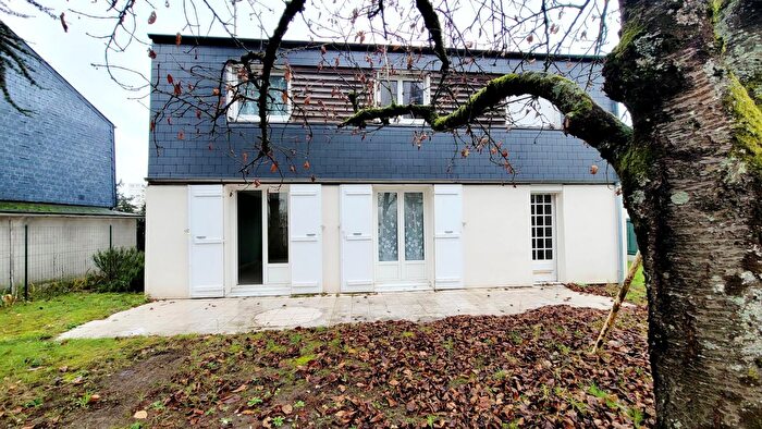 Maison à vendre - Saint-Jean-de-Braye, Ouest - 5 pièces - 4 chambres