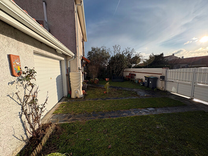 Maison à vendre - Frouzins - 5 pièces - 3 chambres