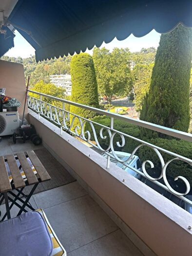 Appartement à louer - Petit Juas, Cannes - 3 pièces - 2 chambres