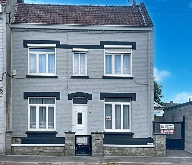 Maison 4 pièces à vendre à Hellemmes-Lille, Hellemmes Centre-ville, Pavé du Moulin