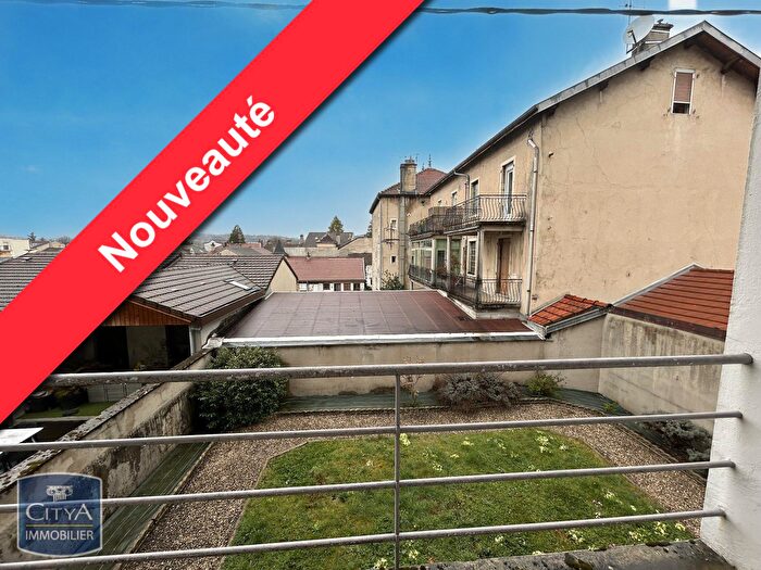 Oyonnax, Belmont : Appartement 3 pièces à vendre