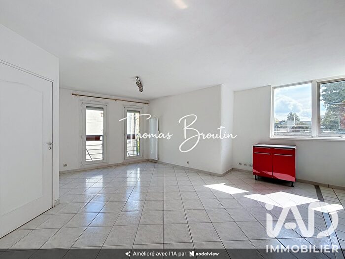 Appartement 2 pièces à vendre à Franconville, Hôtel de Ville