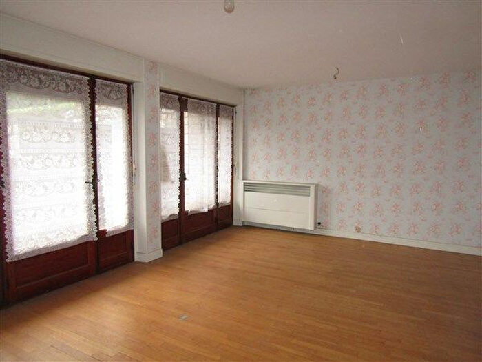 Appartement à vendre - Tulle, Centre-ville - 2 pièces - 1 chambre