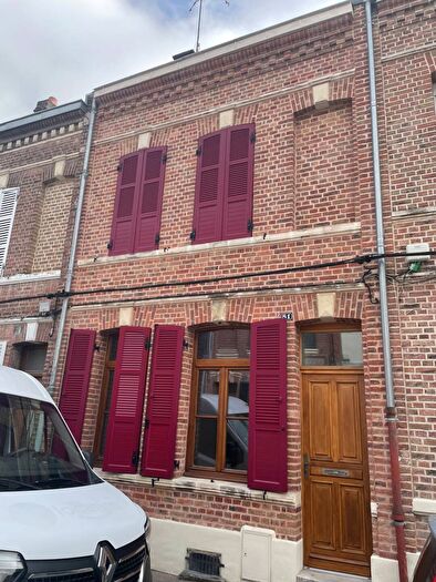 Maison à louer - Amiens - 5 pièces - 3 chambres