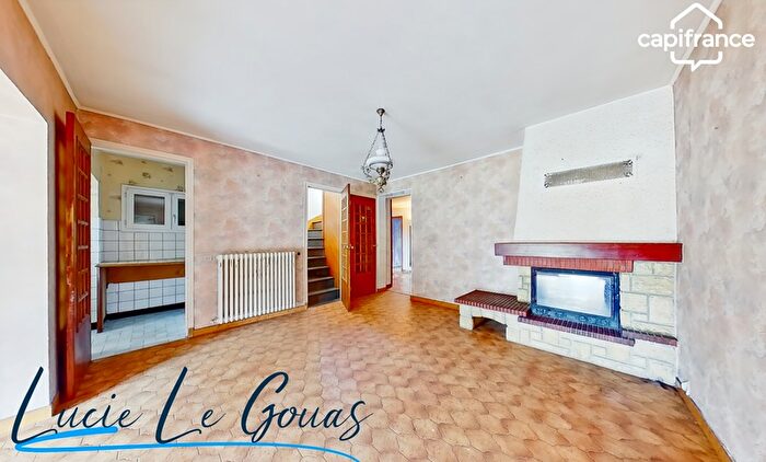 Maison à vendre - Piennes - 8 pièces - 4 chambres