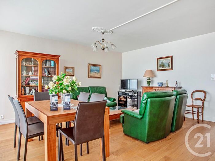 Appartement à louer - Paris e , Bièvre Sud, Tolbiac - 4 pièces - 2 chambres