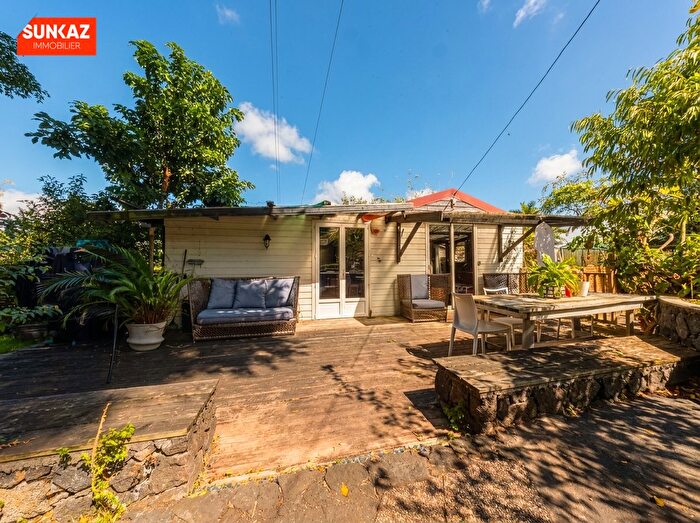 Maison 2 pièces à Le Tampon, à vendre