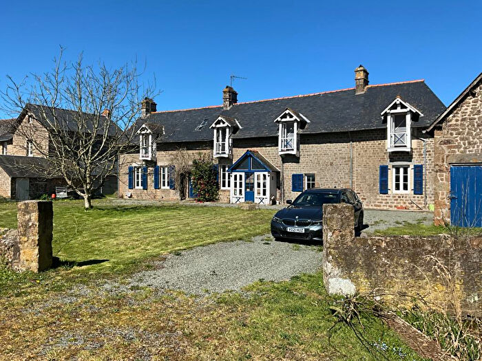Maison à vendre - Lassay-les-Châteaux - 8 pièces - 5 chambres