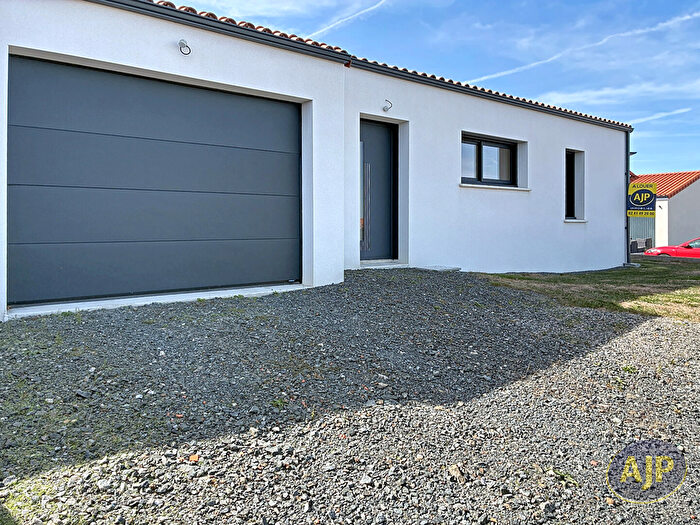Maison 4 pièces à louer - La Romagne