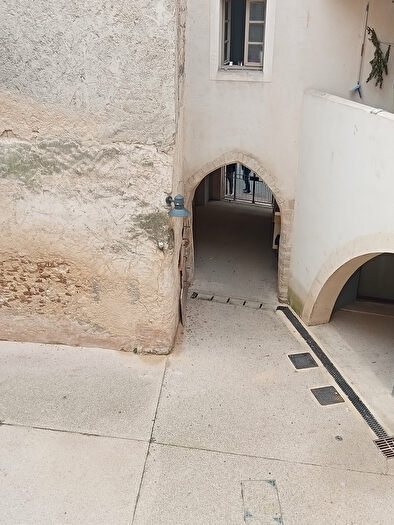 Carpentras, Coeur de Ville - Appartement 4 pièces à vendre
