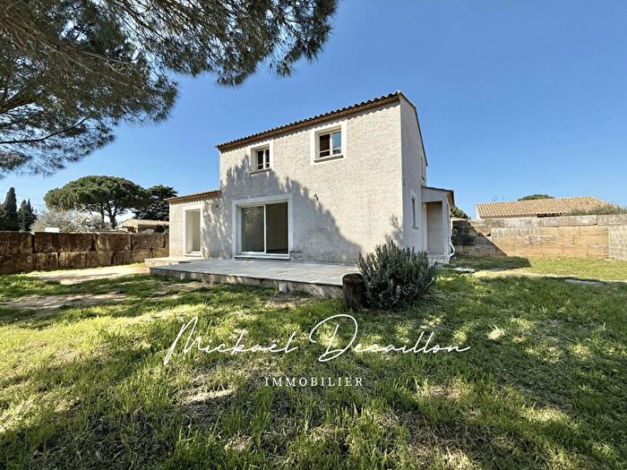 Maison à vendre - Castillon-du-Gard - 5 pièces - 4 chambres