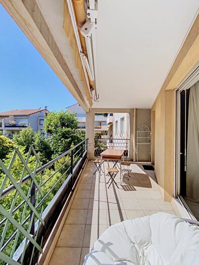 Marseille 4ème, Cinq Avenues - Appartement 3 pièces à louer
