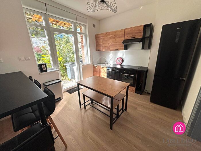 Maison à louer - Centre, Anzin - 5 pièces - 4 chambres