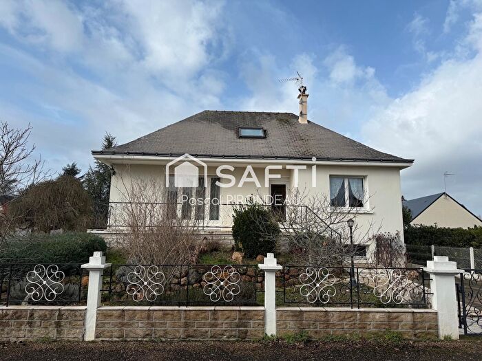 Bourgueil : Maison 6 pièces à vendre