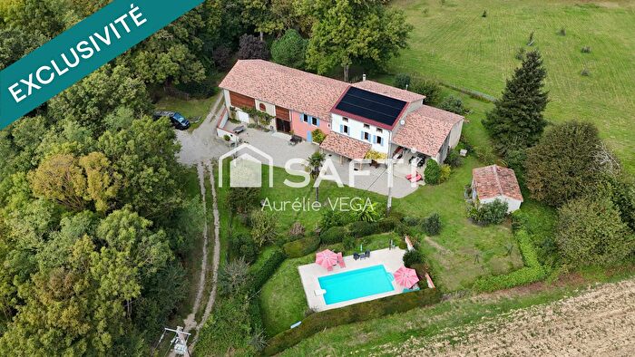 Maison à vendre - Mirepoix - 7 pièces - 5 chambres