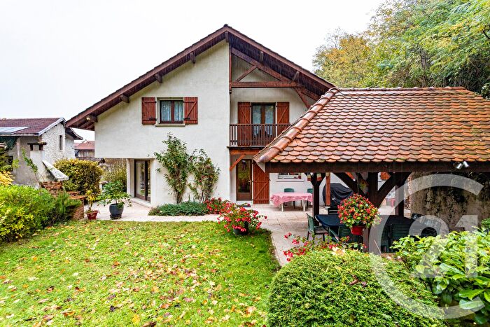 Maison à vendre - Échirolles, Village, La Commanderie - 5 pièces - 4 chambres