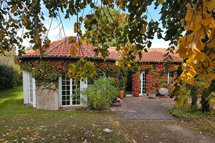 Maison à vendre - Champtoceaux - 6 pièces - 4 chambres