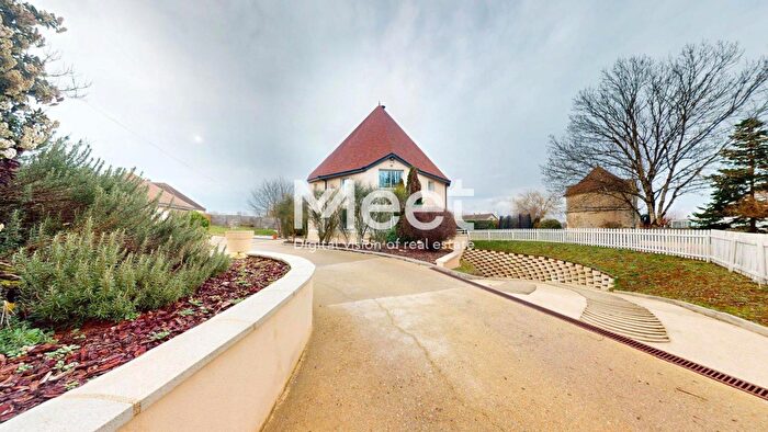 Maison à vendre - Venoy - 9 pièces - 5 chambres