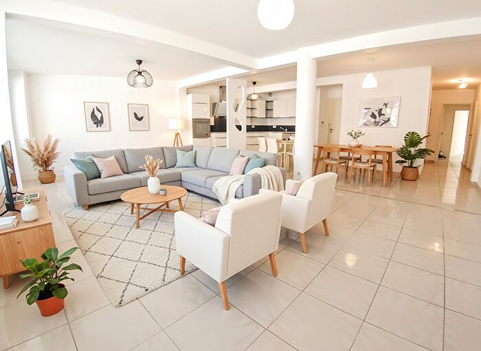 Appartement à vendre - Rodez, Combarel - 4 pièces - 3 chambres