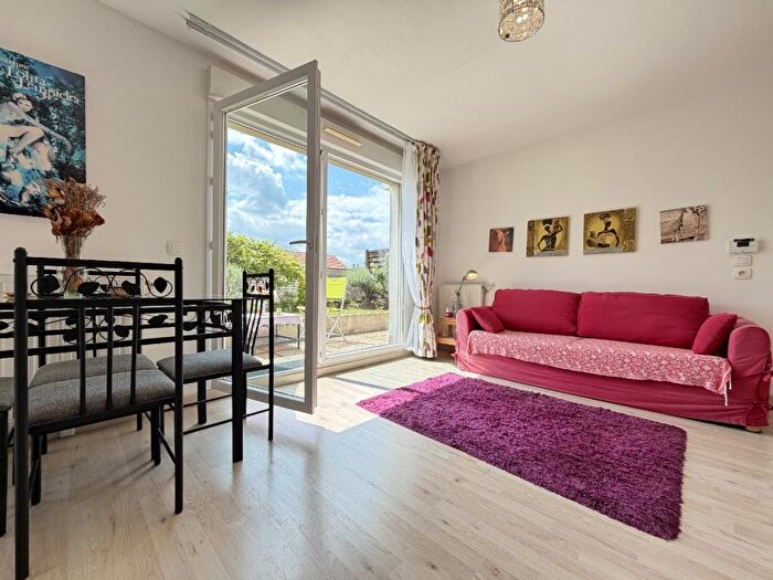 Champigny-sur-Marne, Centre-ville, Coteaux : Appartement 2 pièces à vendre