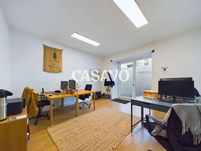 Appartement à vendre - Nantes, Saint-Clément, Jardin des plantes, Caserne Lamoricière - 4 pièces