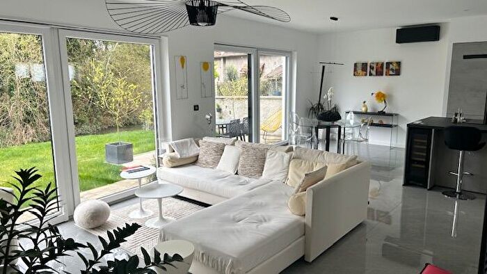 Maison à vendre - Plobsheim - 5 pièces - 3 chambres