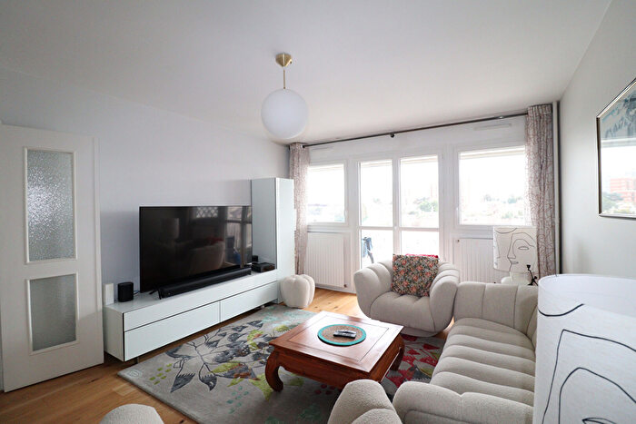 Appartement 5 pièces à vendre - Ivry-sur-Seine, Centre-ville