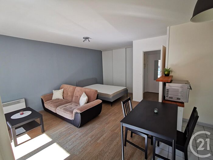 Appartement 1 pièce à louer - Brunoy, Centre-ville