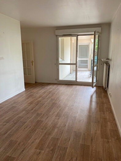 Appartement à louer - Cachan, La Plaine - 3 pièces - 2 chambres