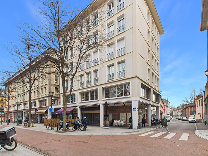 Appartement à vendre - Mulhouse, Centre historique - 4 pièces - 2 chambres