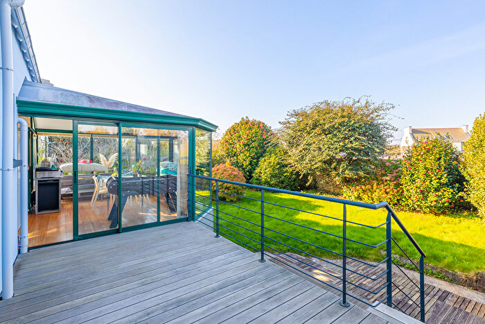 Maison à vendre - Brest, Saint-Marc, Kérampéré - 7 pièces - 5 chambres