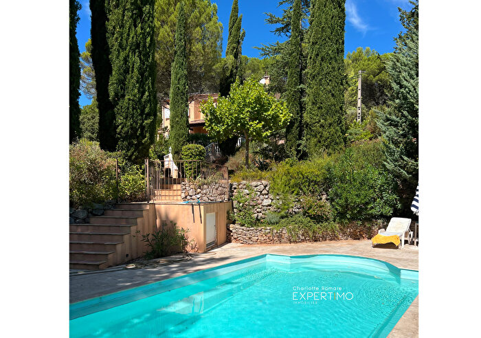 Maison à vendre - Le Val - 6 pièces - 4 chambres