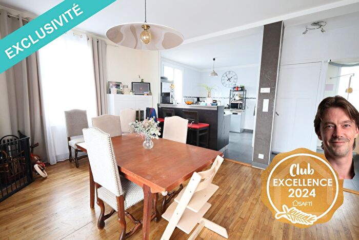 Maisons à vendre et appartements à louer - 1