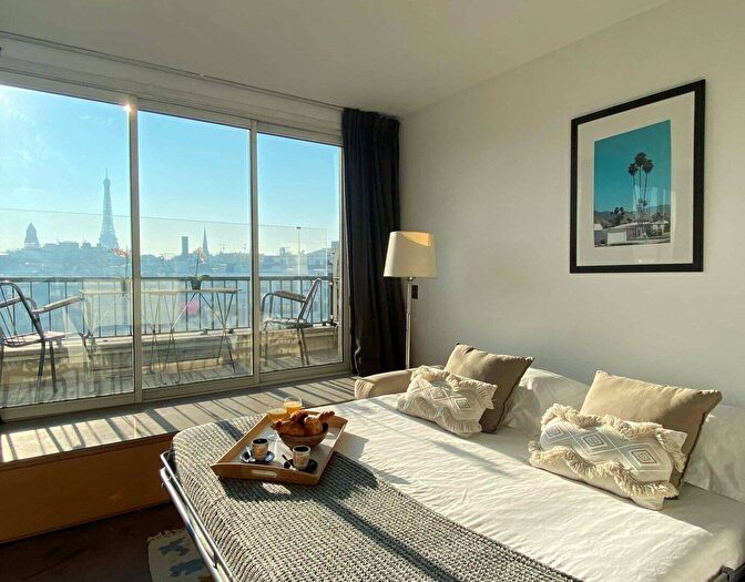 Appartement à louer - Hoche-Friedland, Paris ème arrondissement - 1 pièce