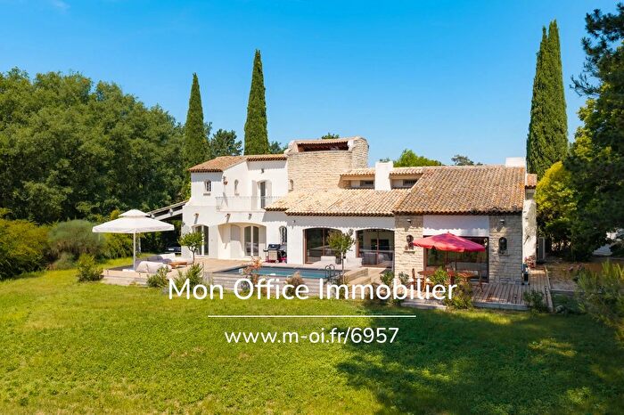 Maison 7 pièces à vendre à Aix-en-Provence, Puyricard, Célony