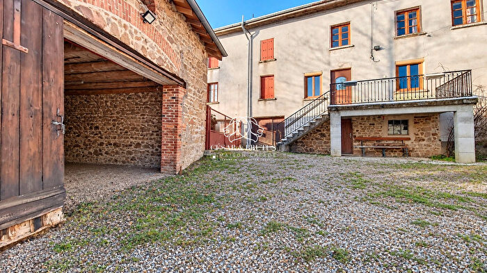 Maison 4 pièces à Saint-Bonnet-le-Troncy, à vendre