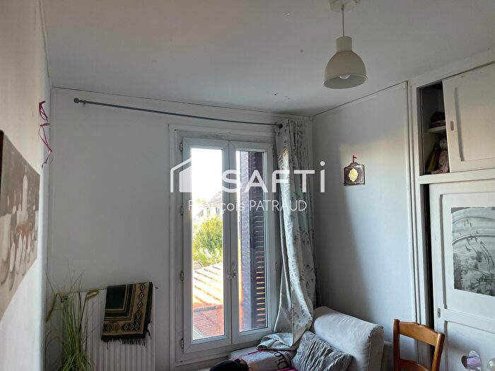 Massy, Pileu, Graviers, Vilmorin, Square de Clos de Villaine - Appartement 2 pièces à vendre