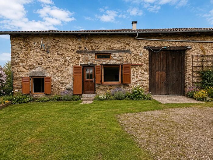 Maison 3 pièces à Cussac, à louer