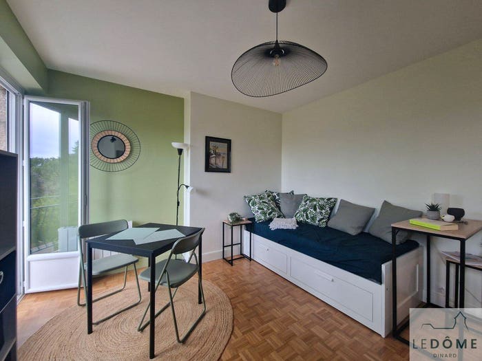 Gare-La Saudrais-La Vicomte, Dinard - Appartement 1 pièce à louer