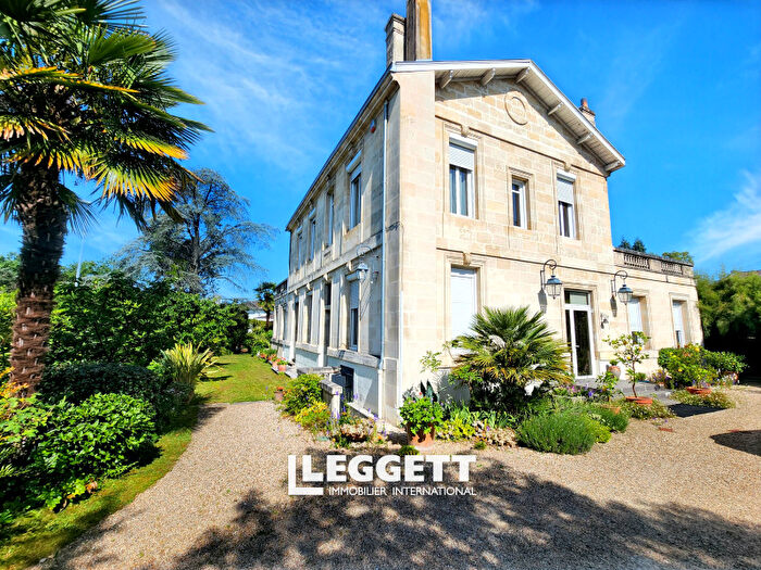 Maison 8 pièces à Talence, Centre-ville, Université, Lycée, à vendre