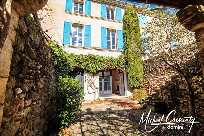 Maison à vendre - Alleins - 7 pièces - 6 chambres