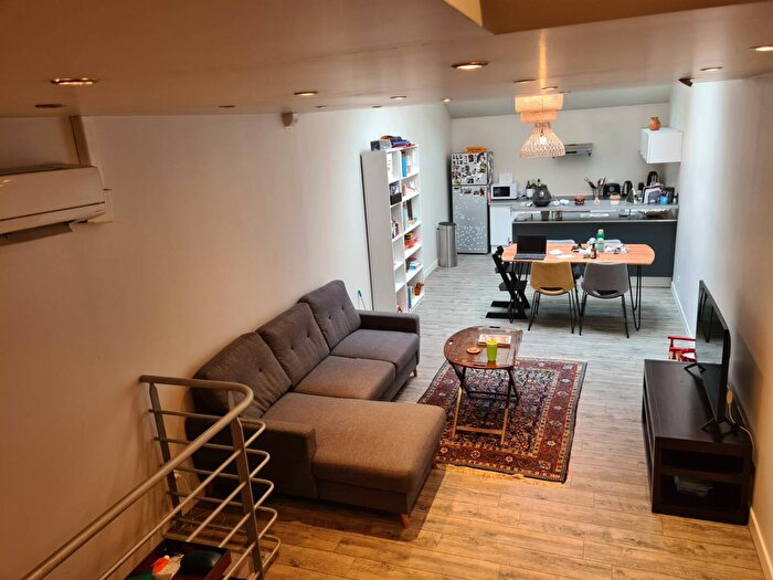 Maison à louer - Fontainebleau - 3 pièces - 2 chambres