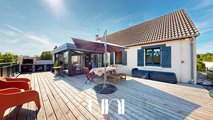 Maison 7 pièces à Ver-sur-Mer, à vendre