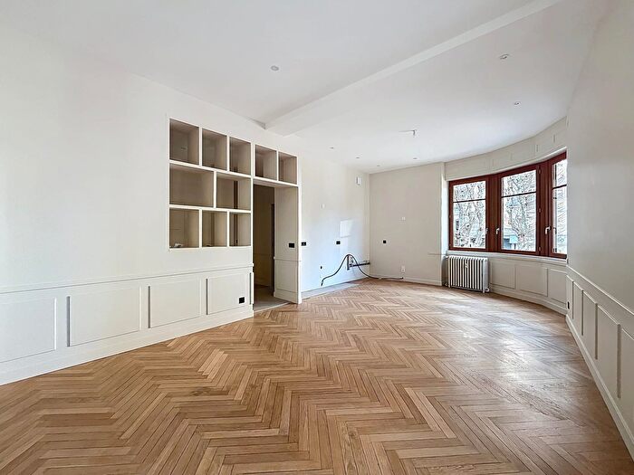 Appartement à vendre - Chambéry, Centre-ville - 3 pièces - 2 chambres