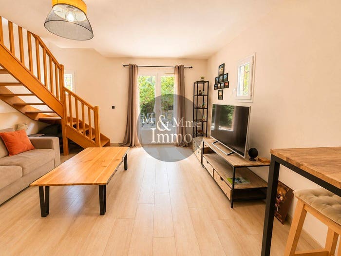 Maison 3 pièces à louer à Trets