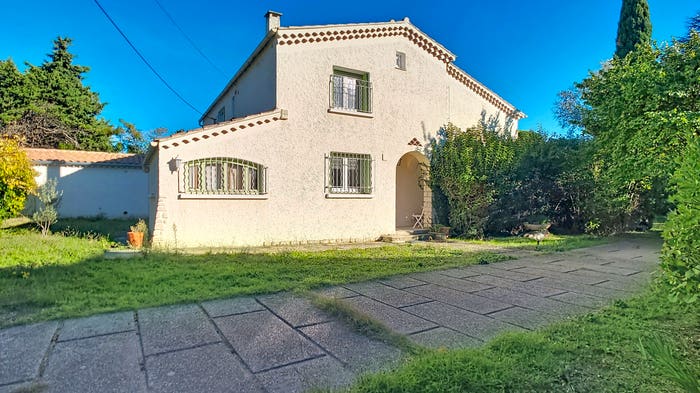 Maison 10 pièces à vendre à Aubignan