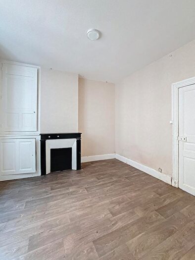 Appartement à louer - Clermont-Ferrand, Jaude, Fontgiève Saint-Alyre - 3 pièces - 2 chambres