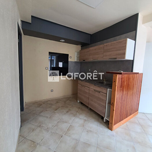 Appartement à louer - Pithiviers - 3 pièces - 1 chambre