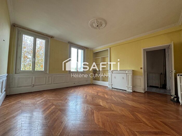 Maison à vendre - Lisieux, Trevett, Quatre Sonnettes - 9 pièces - 6 chambres