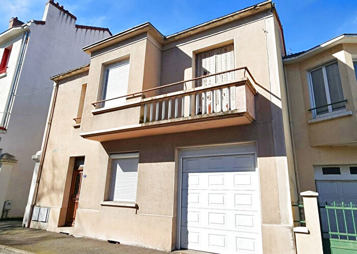 Maison à vendre - Vichy, Les Bartins, Jeanne dArc, Beauséjour - 4 pièces - 2 chambres